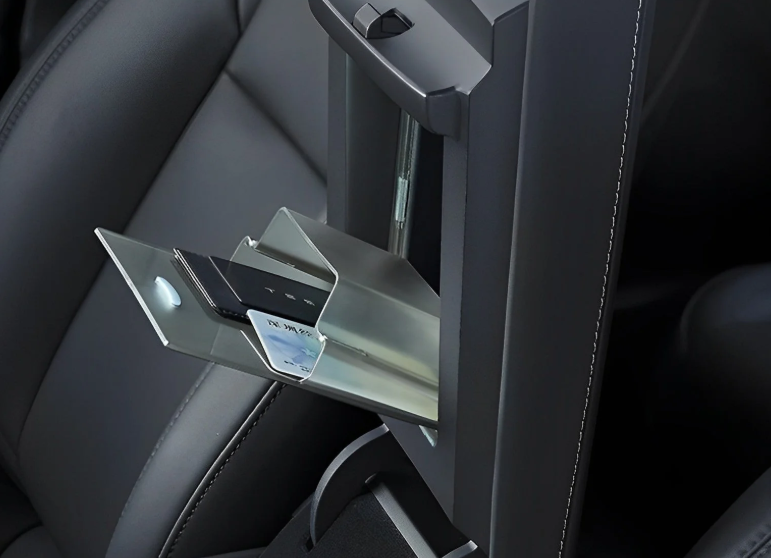 Hidden Storage Box Tesla Model 3 – Smart Organizer Solutions – TESLAUNCH